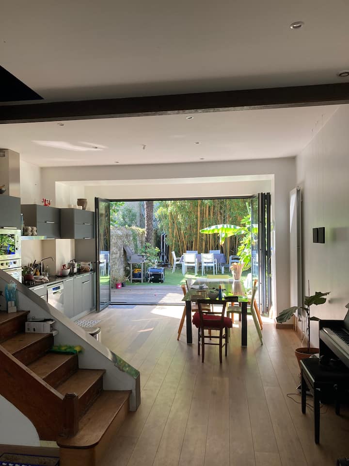 Maison Centre Ville Au Calme 4 Chambres 5 Lits - Nantes