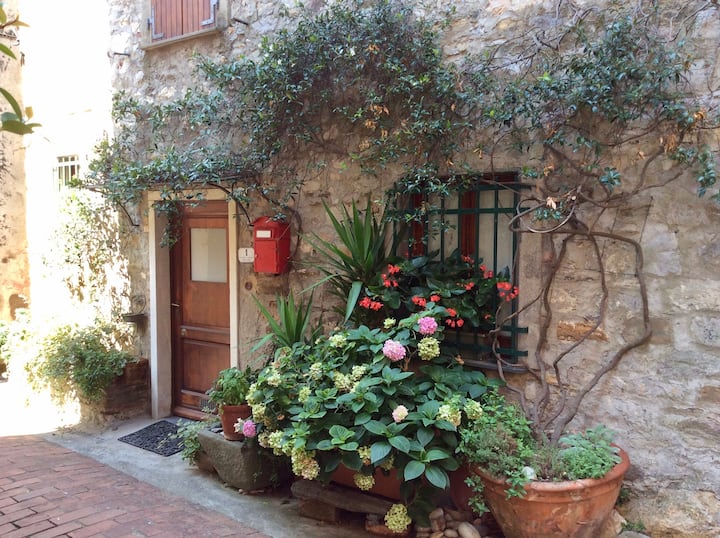 La Maison Du Milieu - Ameglia