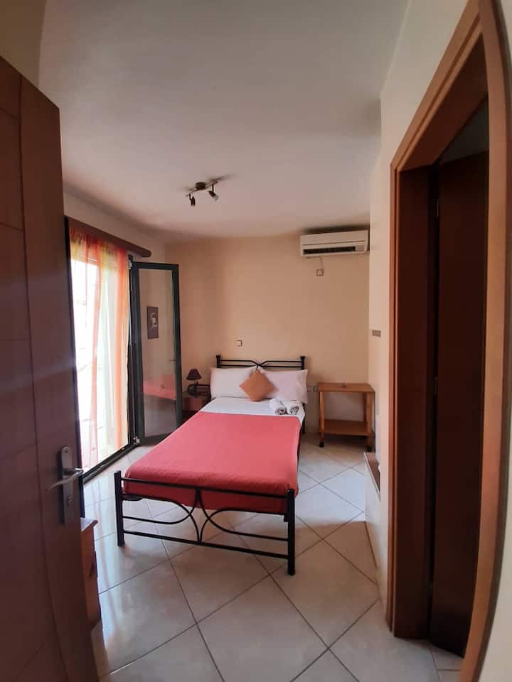 Central Room In Argostoli - Cephalonia