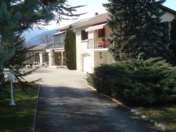 A L'isclou / Havre De Paix Avec Piscine - Serres