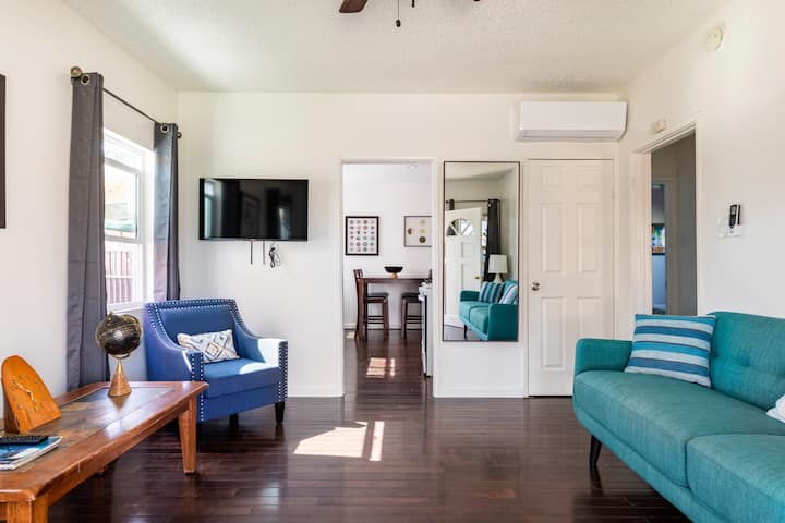 Cozy Front House. - San Gabriel, CA