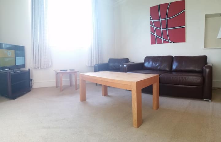Town Apartments 1 Bed Apartment Near To Hospital - Aberdeen