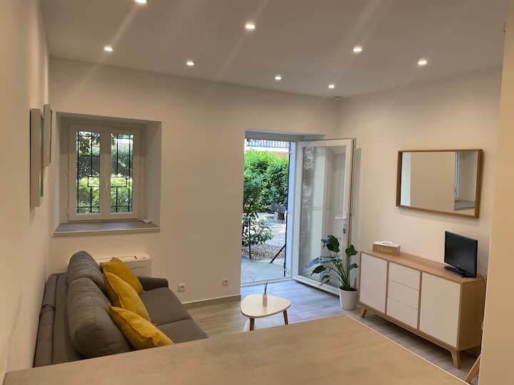 Joli Studio Rénové Sur Le Port De Marseillan - Marseillan