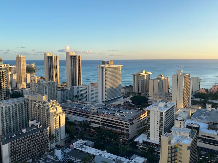Glamcondo W/ Panoramic Ocean View Central Location - Kailua, HI
