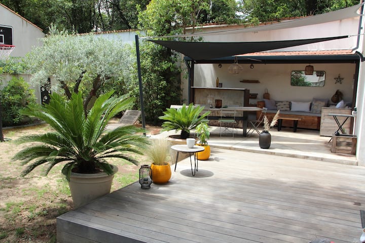 Montpellier Centre - Maison Avec Parking Et Jardin - モンペリエ