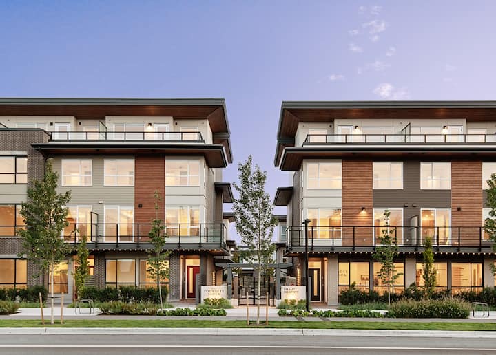 Perfect For An Extended Stay On The North Shore. - Vancouver