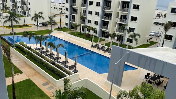 Excelente Departamento En Privada Con Alberca - Cancún