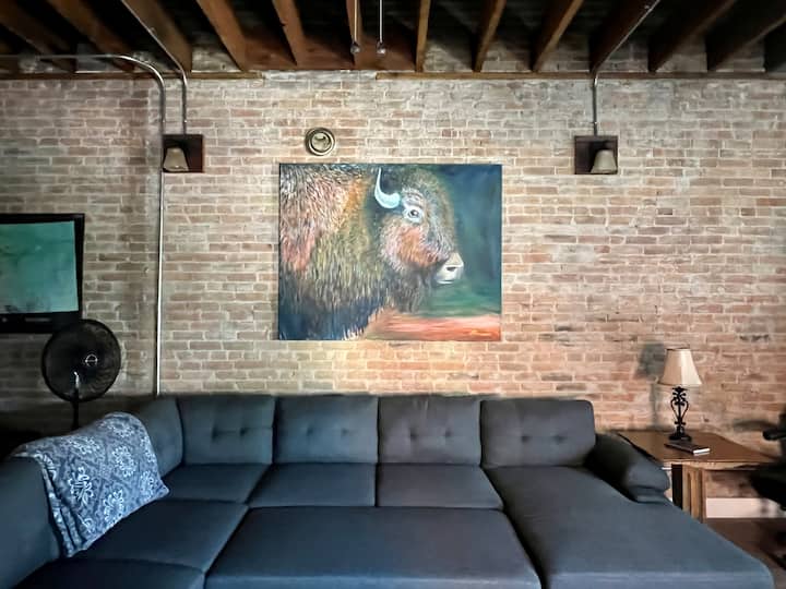 Unique New Downtown Flat Sleeps 4 Adults. - Dillon, MT