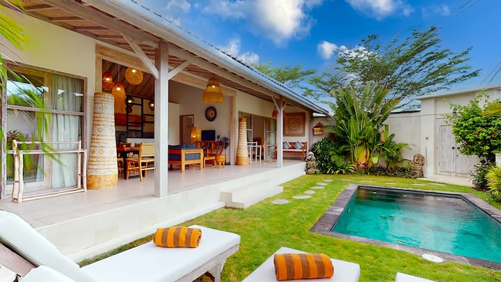 Zen Eden 2br Villa In Seminyak - Kuta