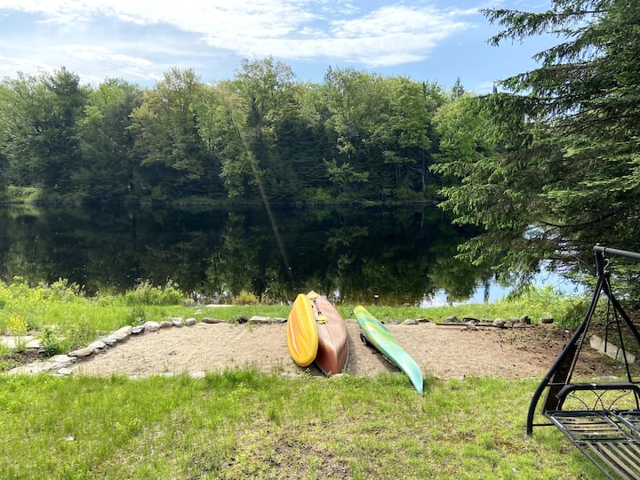 Large Waterfront 4-bedroom Cottage With Hot Tub - Bracebridge