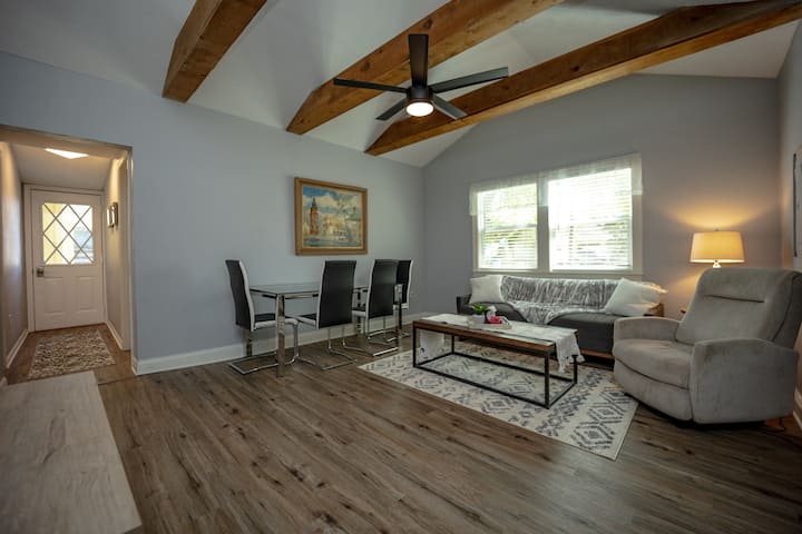 Cozy House Near Siesta Key Beach - Lakewood Ranch, FL