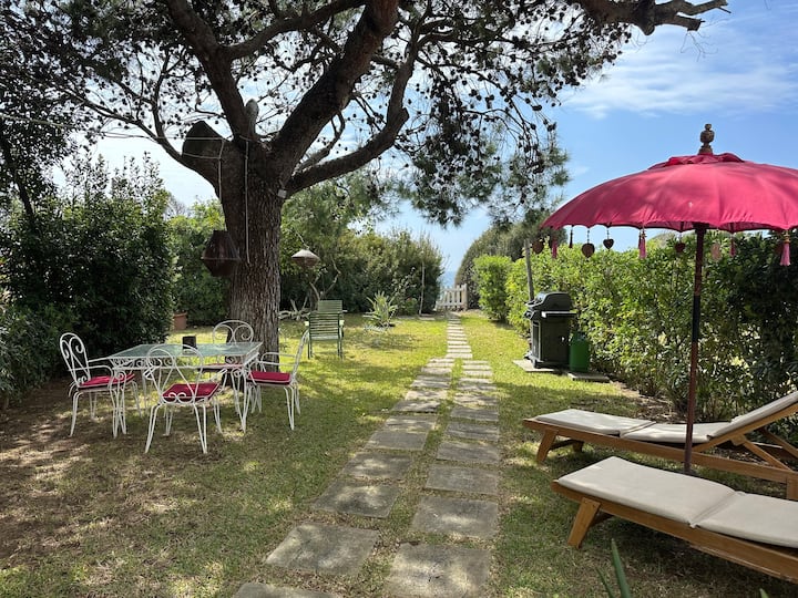 Villa Con Accesso Privato Al Mare E Parcheggio - Castellabate