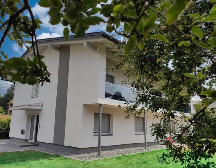 Schöne Wohnung Mit Südseitigen Balkon - Wörthersee