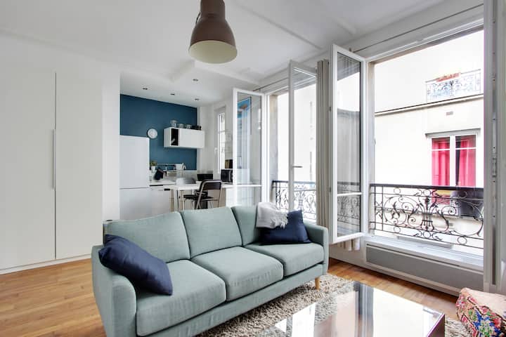Lovely 1 Br Heart Of Jules Joffrin - Montmartre - Paris