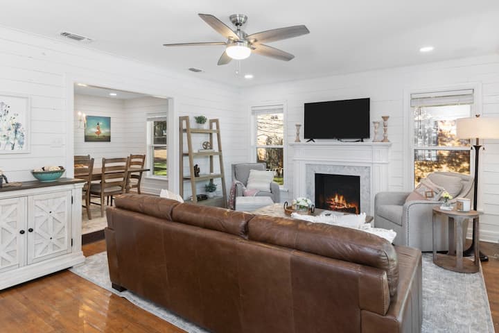 Charming 3-bedroom Cottage In Historical District - Tyler, TX