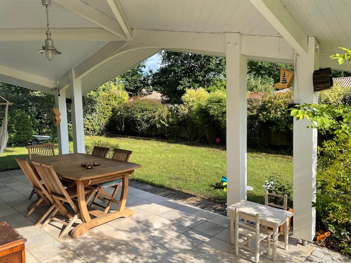 Belle Villa Avec Piscine Au Calme, Proche Mer - Andernos-les-Bains