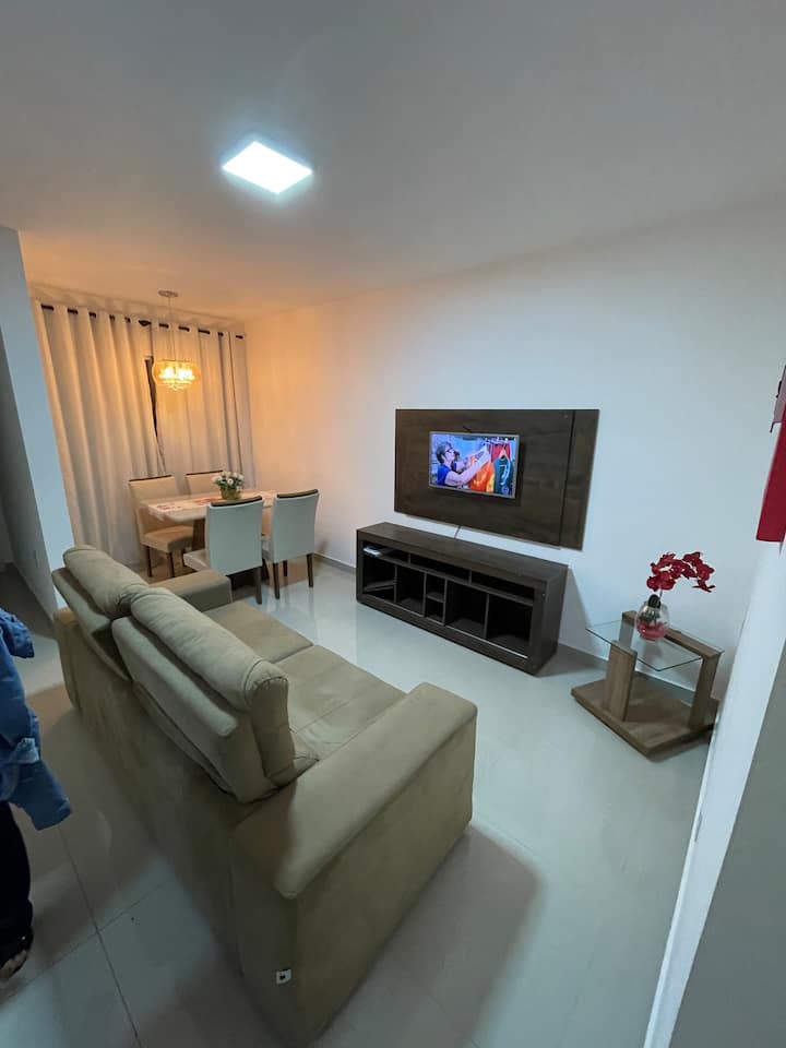 Condomínio Com Elevador, Piscina, Academia, Estaci - Vitória da Conquista