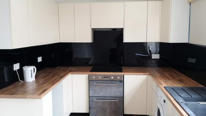 Luton, Lu3 Ensuite Room - Luton