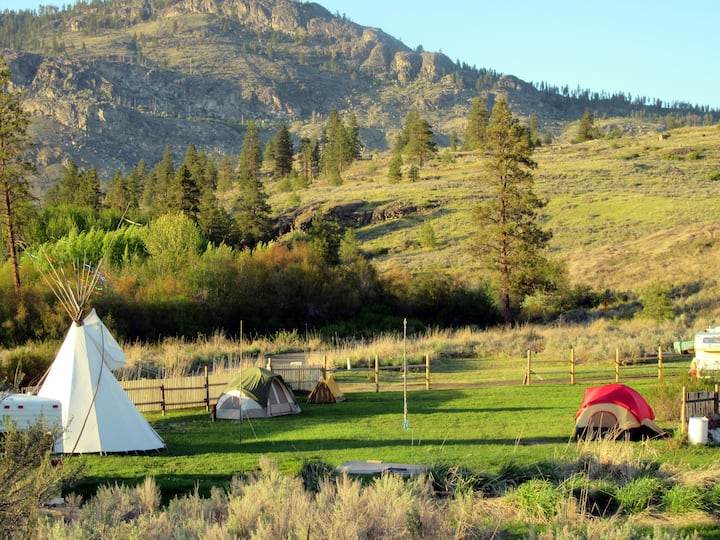 Eagles Nest Tipi Grande - Oroville