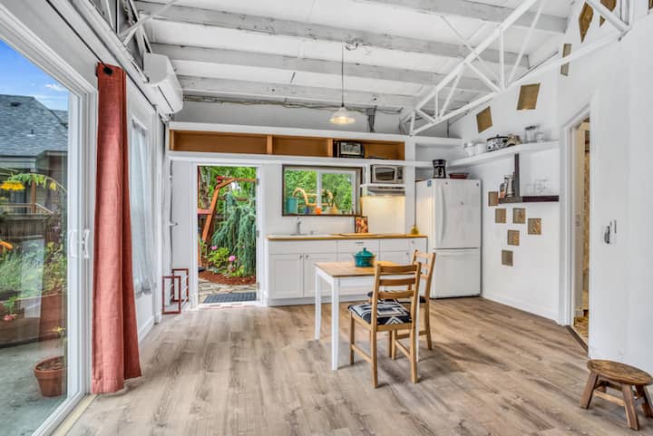 Lovely 1 Bedroom Garden Apartment In Portland - Portland, OR