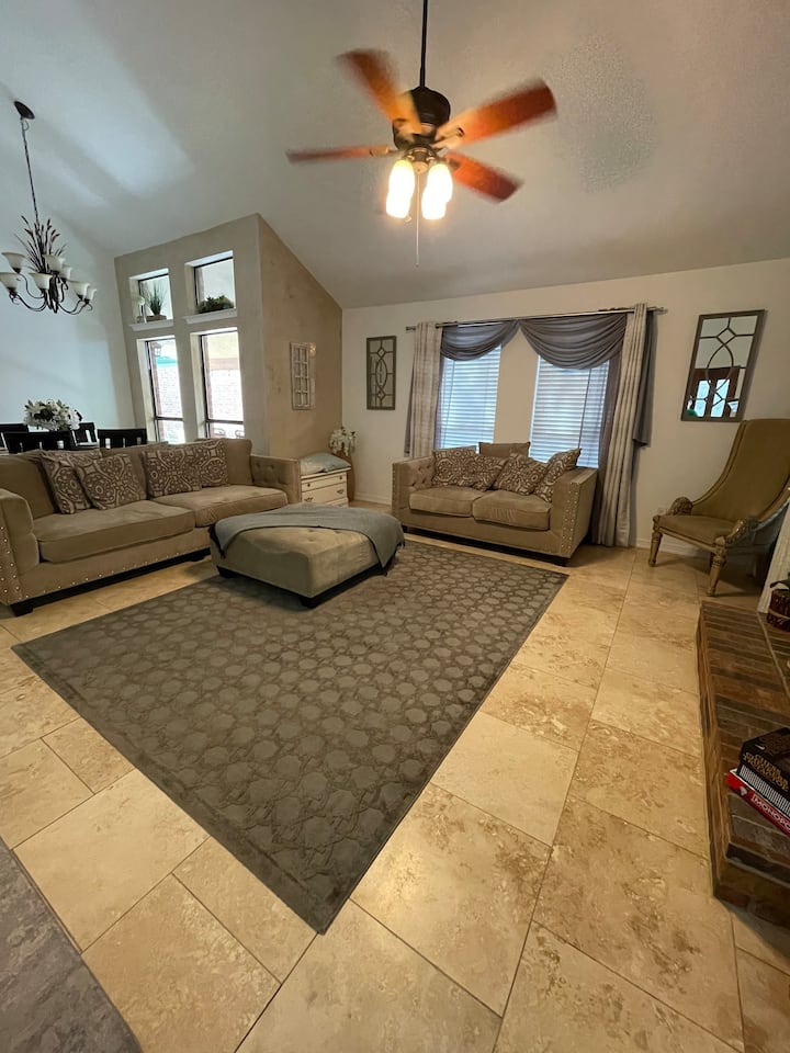 Bradmoore Hills Heaven! Relax Comfy. - Grapevine, TX