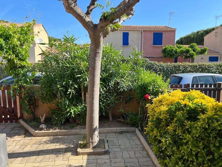 La Villa à La Fontaine. - 那邦尼