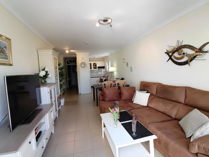Holiday Apartment In A Quiet Central Location - Costa Adeje