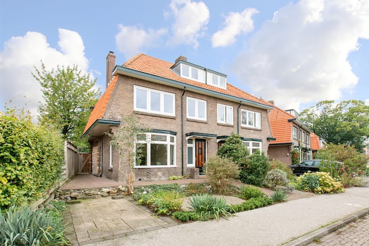 2 Onder 1 Kap Woning In Het Bergkwartier - Amersfoort