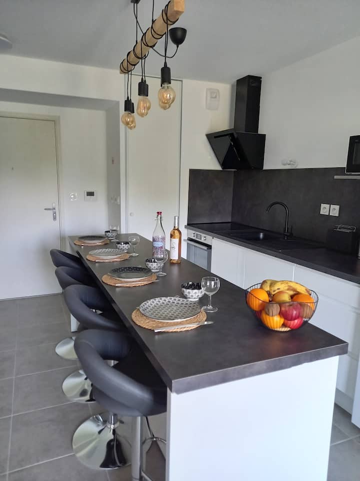 Appartement De Standing Dans Résidence Sécurisée - Camargue