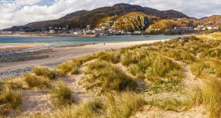 Friog Vacation Rentals & Homes - Wales, United Kingdom | Airbnb