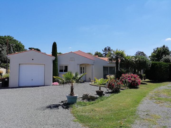 Maison Chaleureuse Quartier Calme Proche Océan 🏖️ - Royan