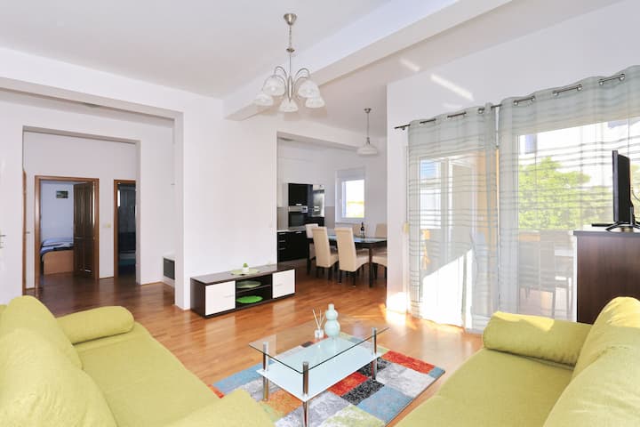 New! Apartment Gabriella Near The Sea, Privlaka - Privlaka