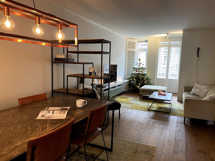 Stylish & Cosy 2-bedroom Apartment | 94m2 - Amsterdam