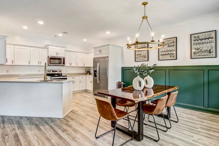 3bd/2ba New Mod Central Savannah Home Park W&d - Savannah, GA