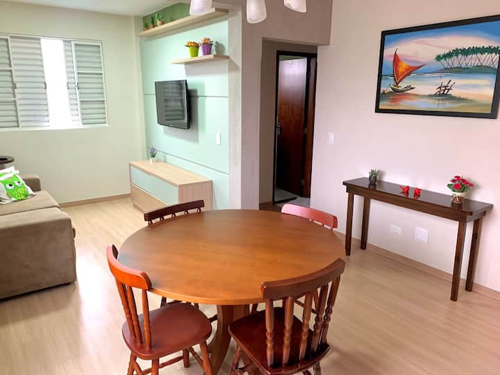 Apto Próximo A Av Inglaterra - Londrina