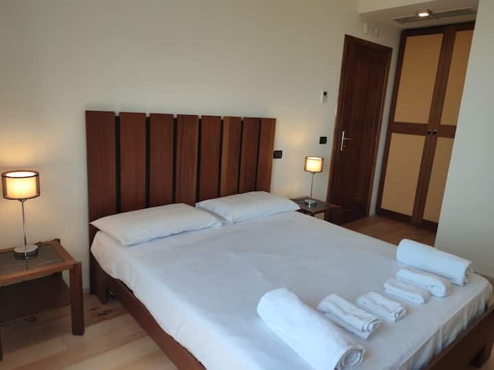 Altana Camera N5 - Sapri