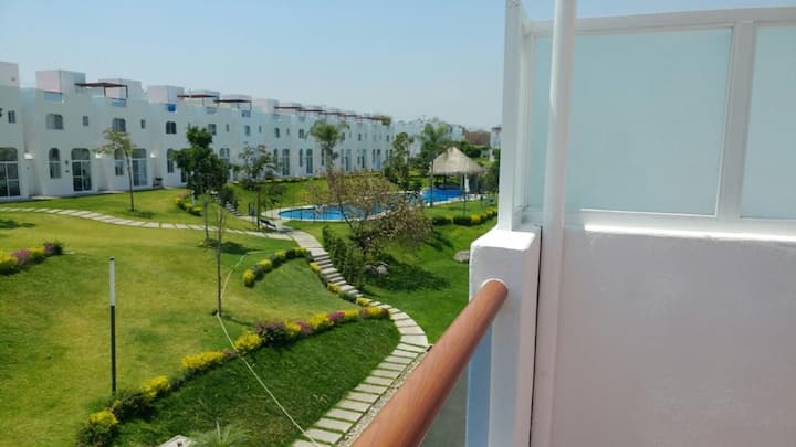 Casa De Descanso Con Acceso A Lago - Tequesquitengo