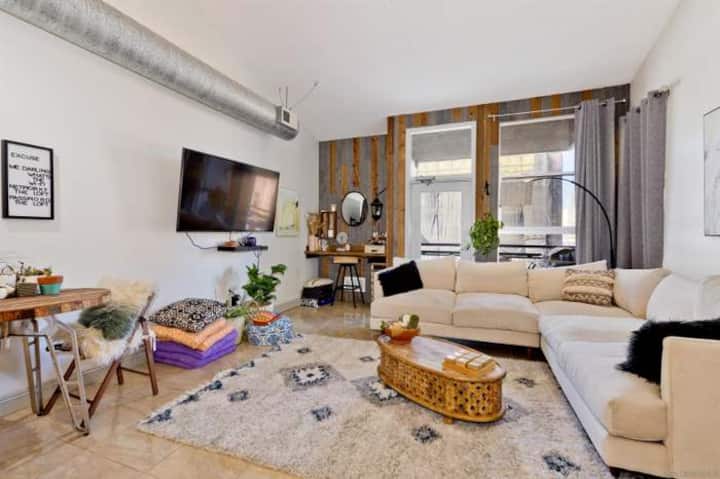5 Star Boho-chic Apt W/a Parking Gaslamp,seaport . - Coronado, CA
