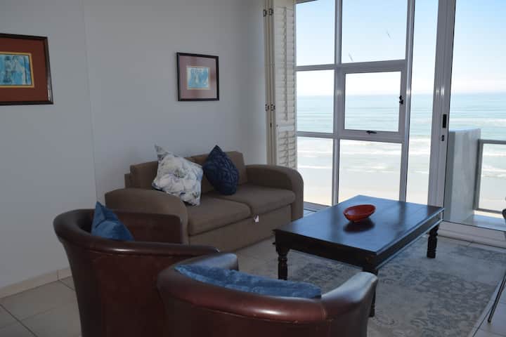 Lovely 1 Bedroom Unit On 9th Floor St Tropez - Somerset West