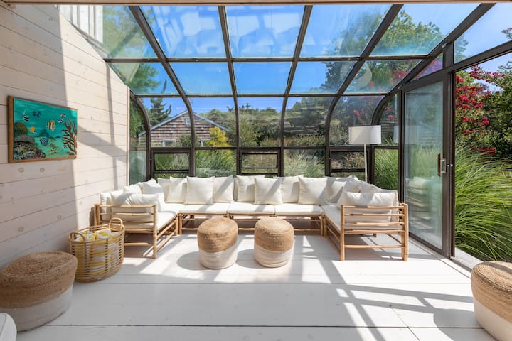 Trendy Walk To The Beach In Amagansett - East Hampton, NY