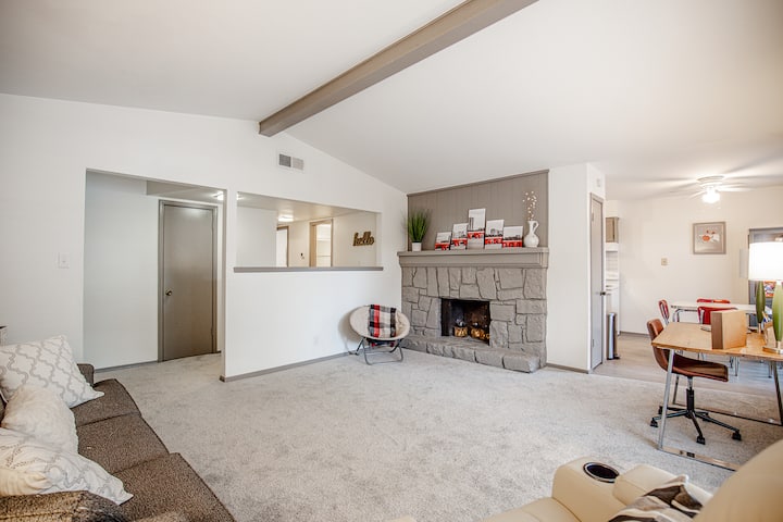 Corporate Rental 2 Bd/2bath, Kitchen & Laundry - Tulsa