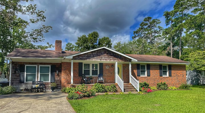 Obx Manteo Retreat! Walk To Downtown! - Manteo, NC