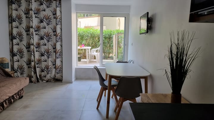 Appartement 100m De La Plage Au Coeur De La Pinède - Calvi