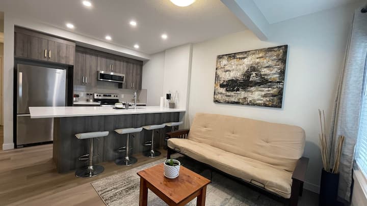 2-bedroom Gateway To Banff, Drumheller, Waterton - Calgary