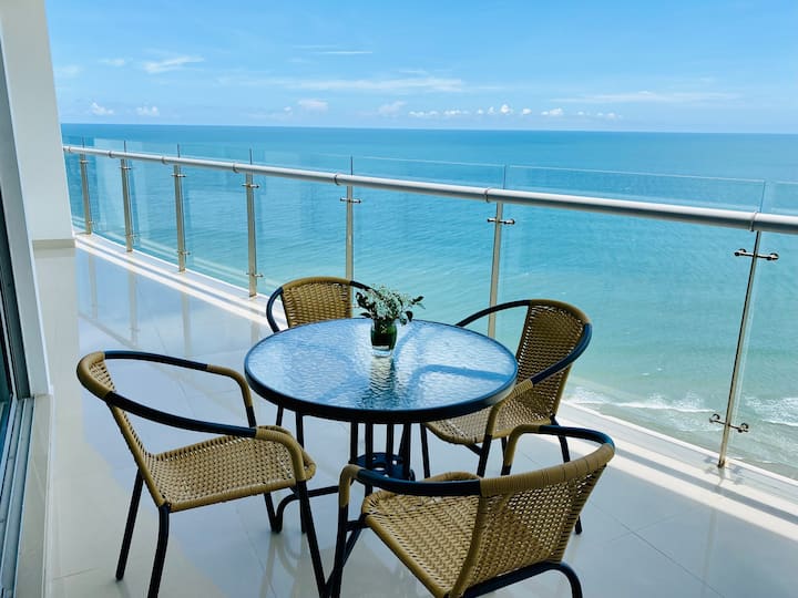 Oceanfront Apartment, Infinity Pool And Gym - Cartagena