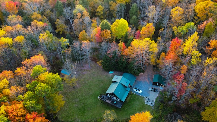 Rustic Chalet In Ellicottville - Holiday Valley Resort, NY