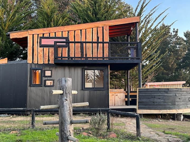 Preciosa Mini-casa-bote Bien Ubicada Y Linda Vista - Cobquecura