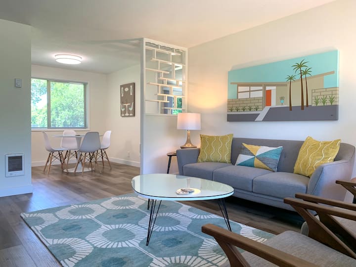 Mid-mod W/garage-13 Min To Autzen-6 Min To Airport - ユージーン, OR