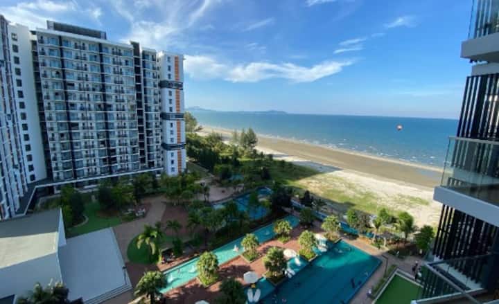 Seaview Condo@timurbay Studio Unit Plus One Room - Kuantan