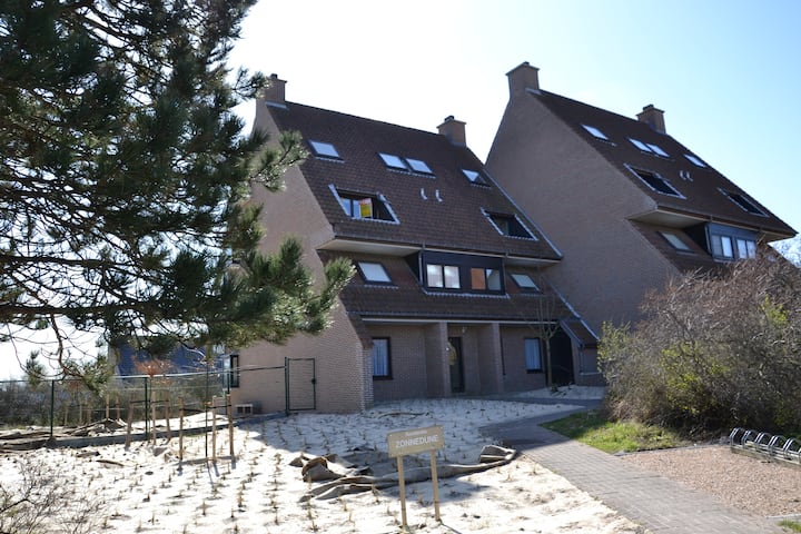 Duplex 3 Chambres Entre Dunes Et Mer  (+ Parking) - De Panne